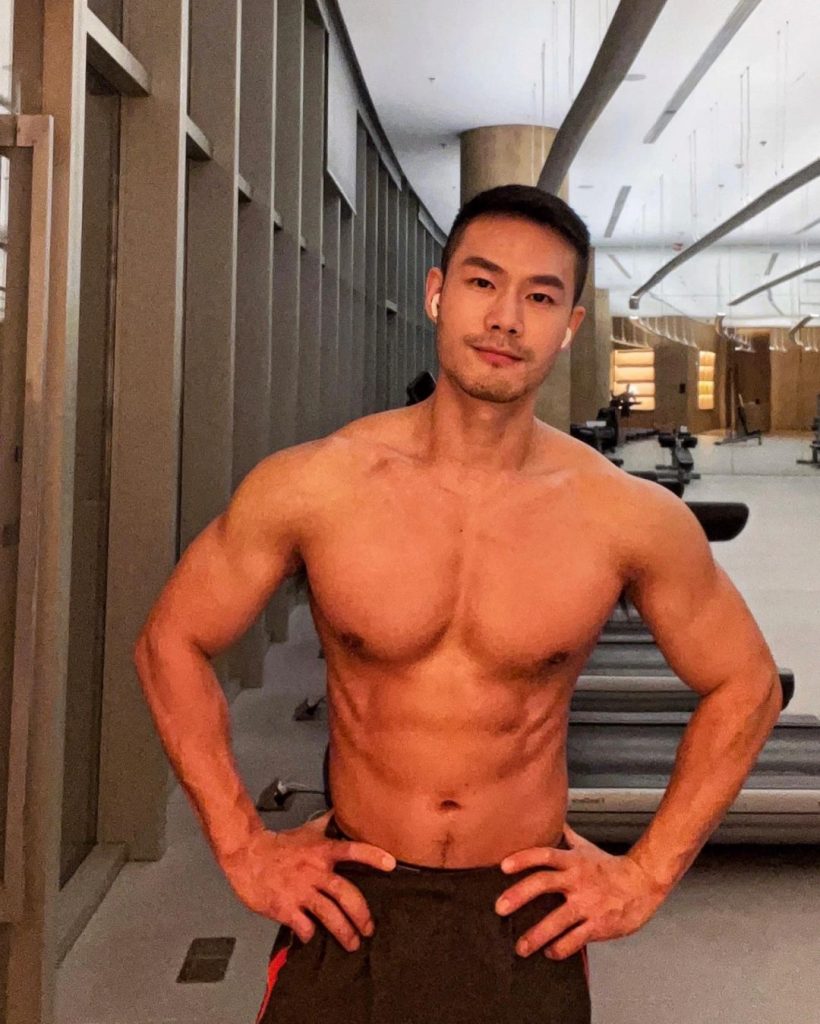 编号FSS35 #亚洲 最新版 成熟男子 生活旅游 自拍 1329相片+视频69个-套图社区-素材第一站